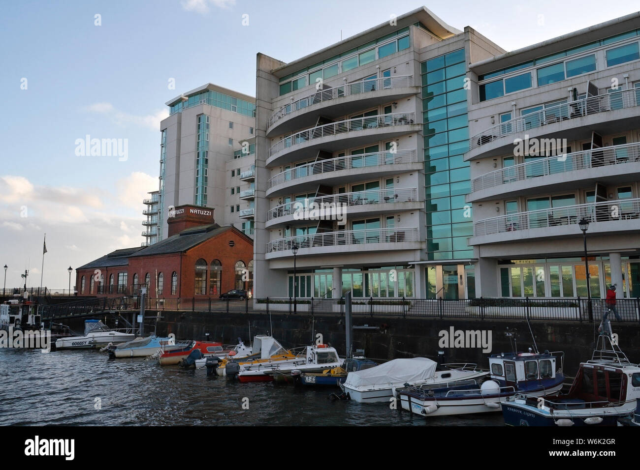 Dock of the bay hi-res stock photography and images - Alamy