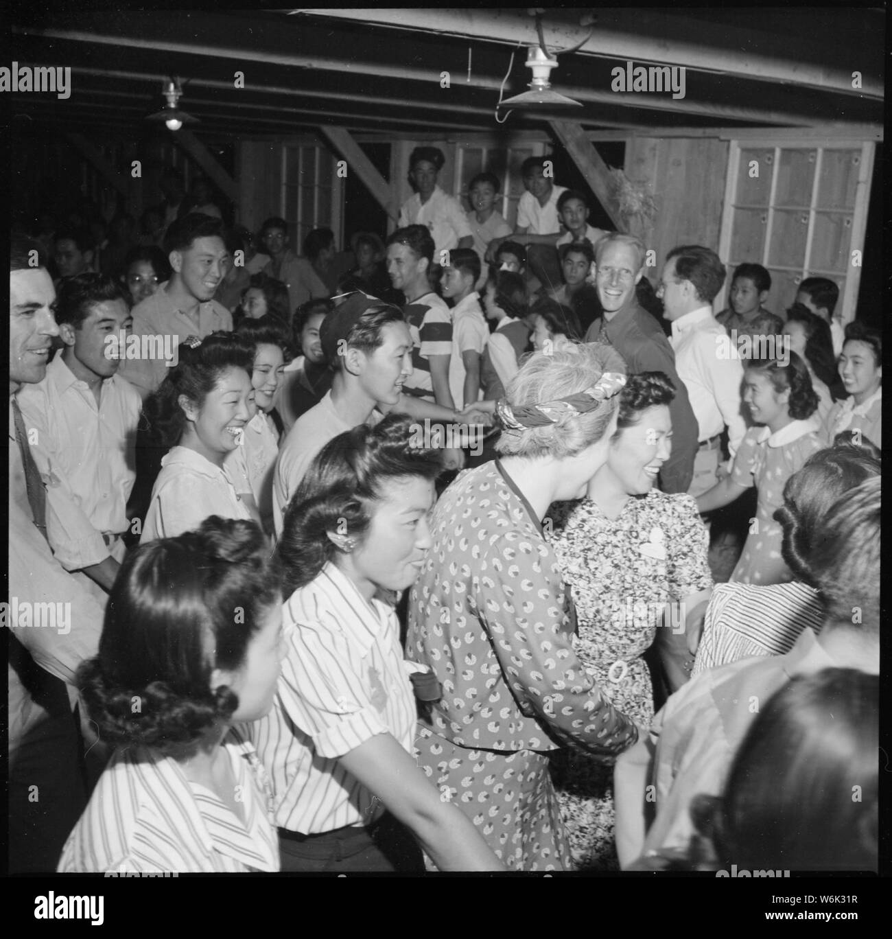 Virginia reel dance hi-res stock photography and images - Alamy