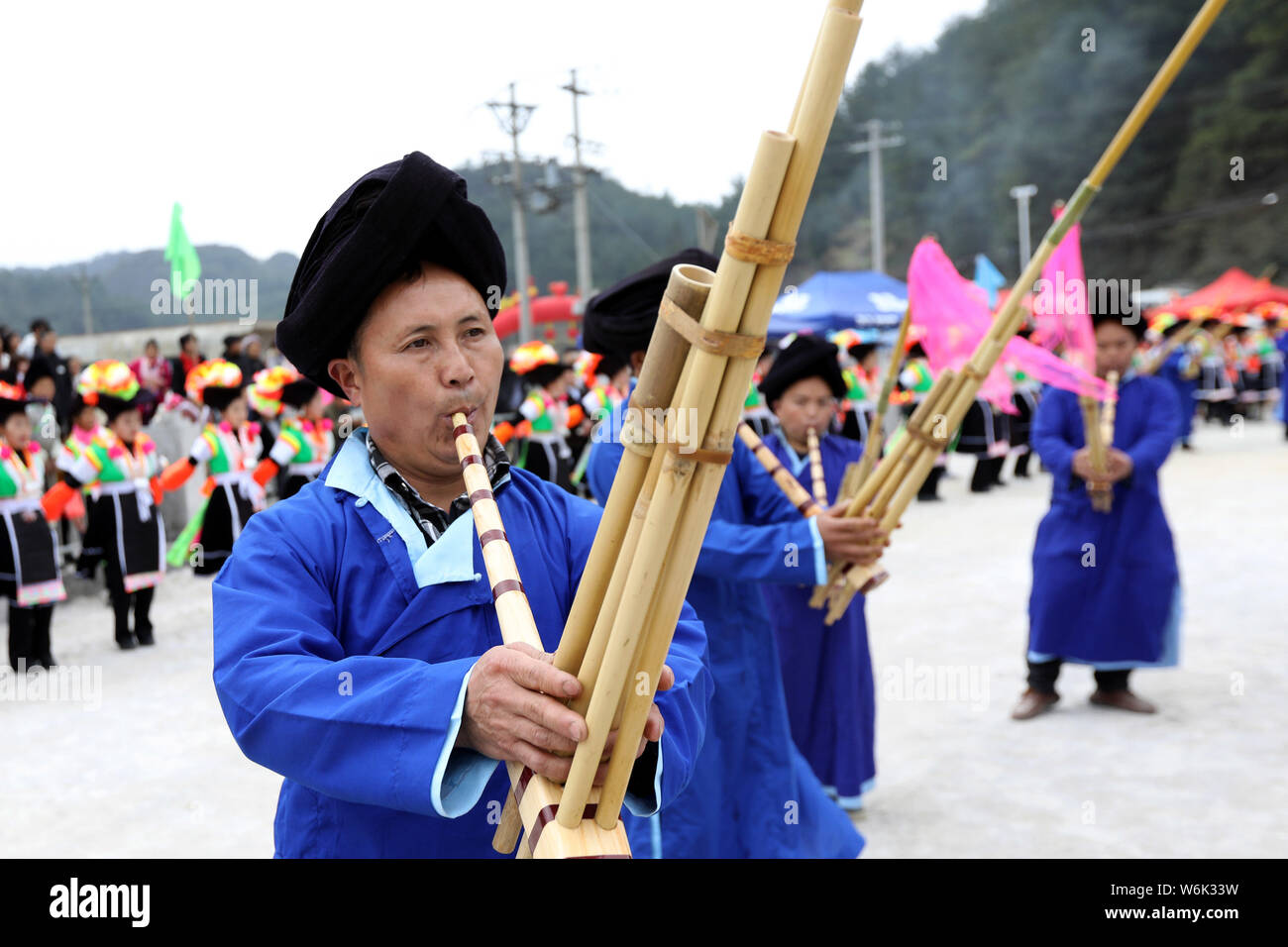 Sheng instrument hi-res stock photography and images - Alamy