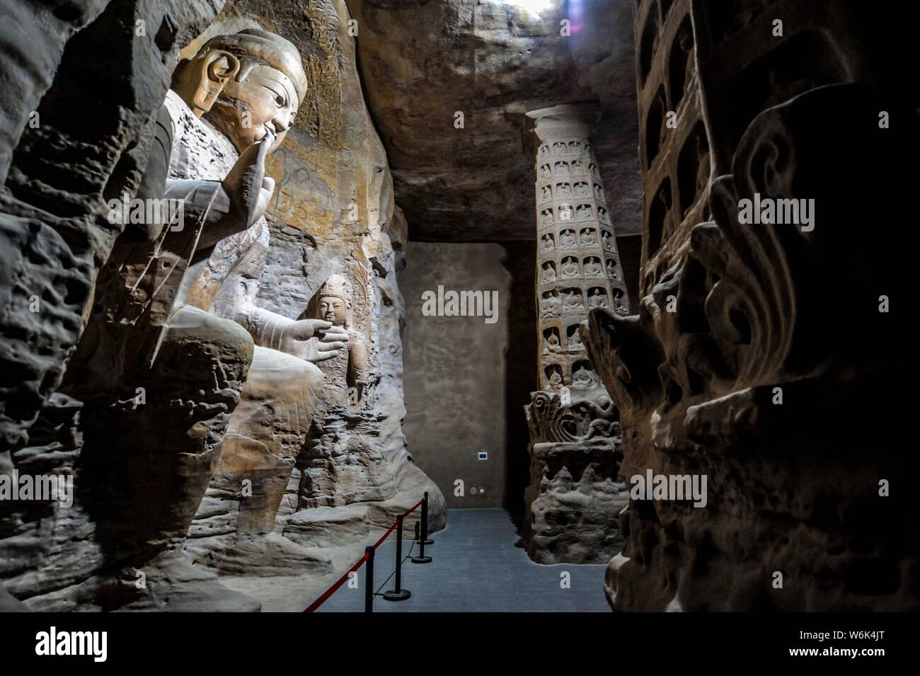 The 3D-printed full-size replicas of Buddhist statues in the Yungang ...