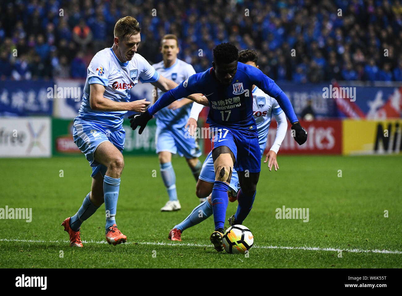 Nigerian football player Obafemi Martins of China's Shanghai Shenhua FC ...