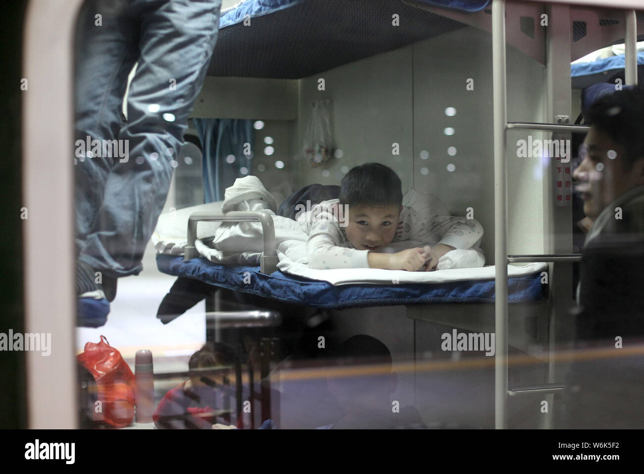 Chinese sleeper train hi-res stock photography and images - Alamy