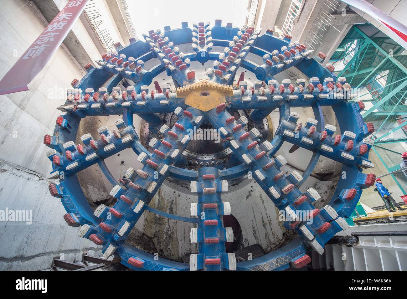 Shield tunneling hi-res stock photography and images - Alamy