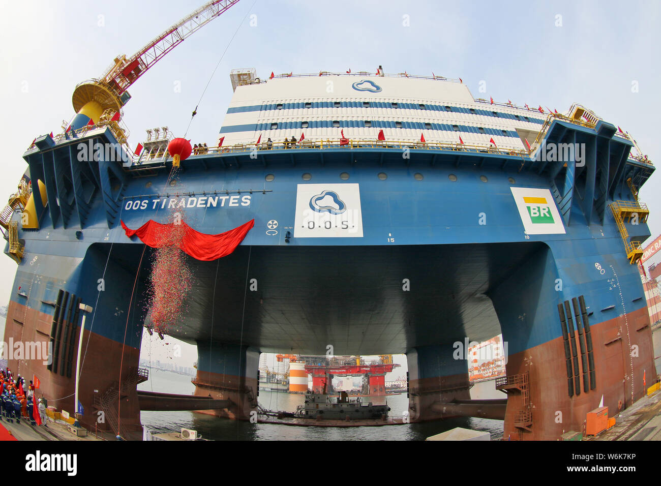 The semi-submersible accommodation vessel (SSAV), OOS Tiradentes ...