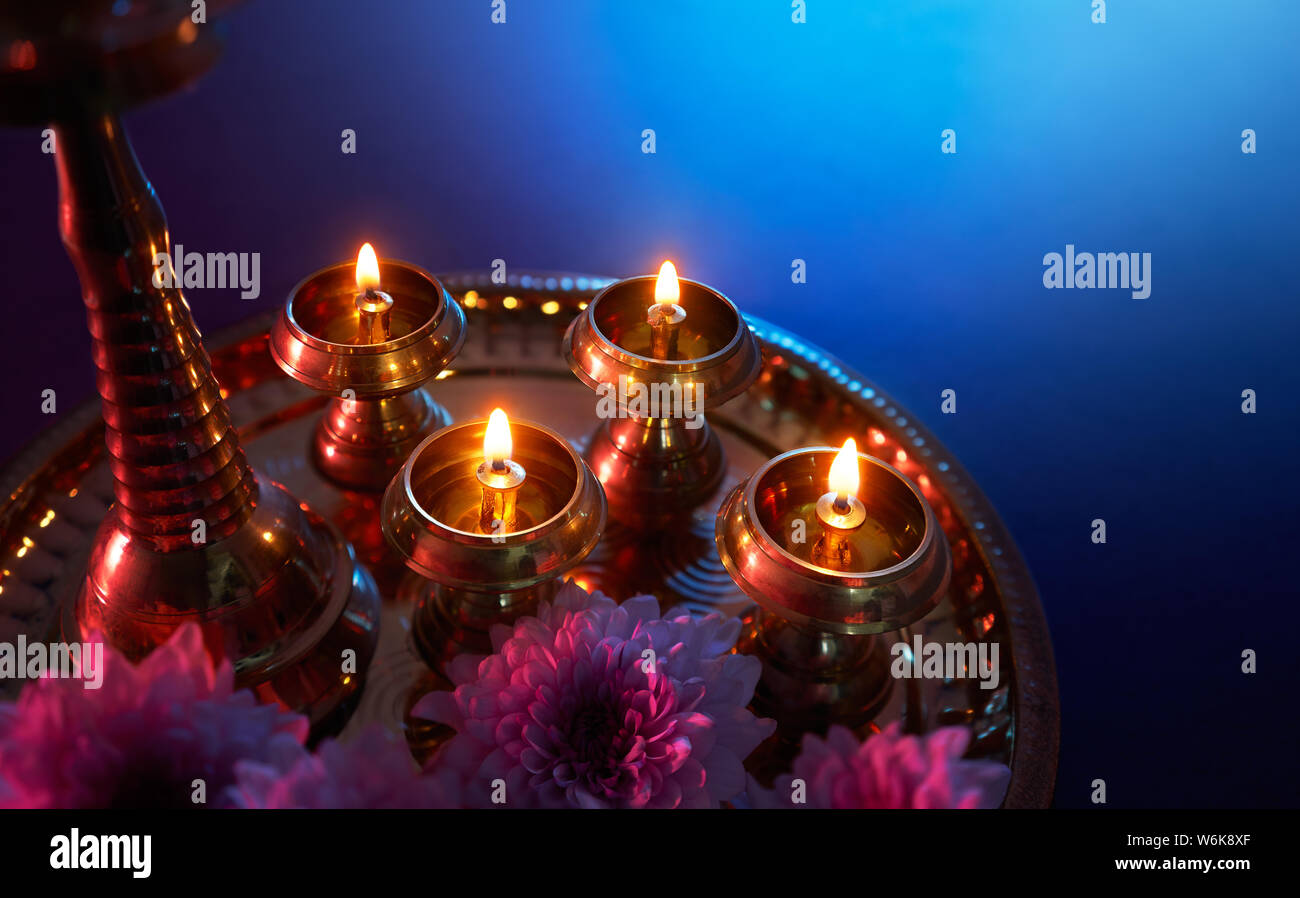 India diwali lamps hi-res stock photography and images - Alamy