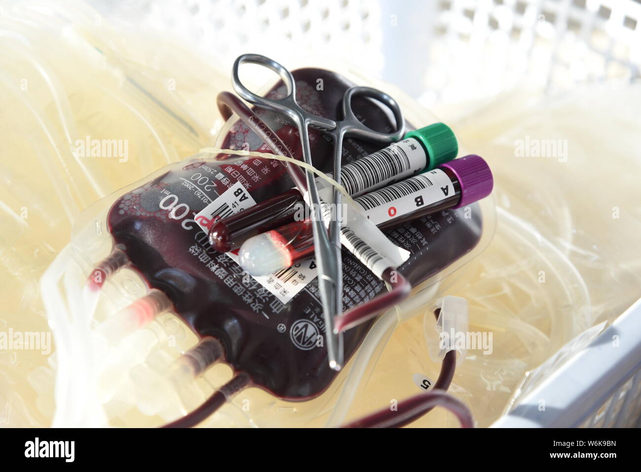 Blood donation bus hi-res stock photography and images - Alamy