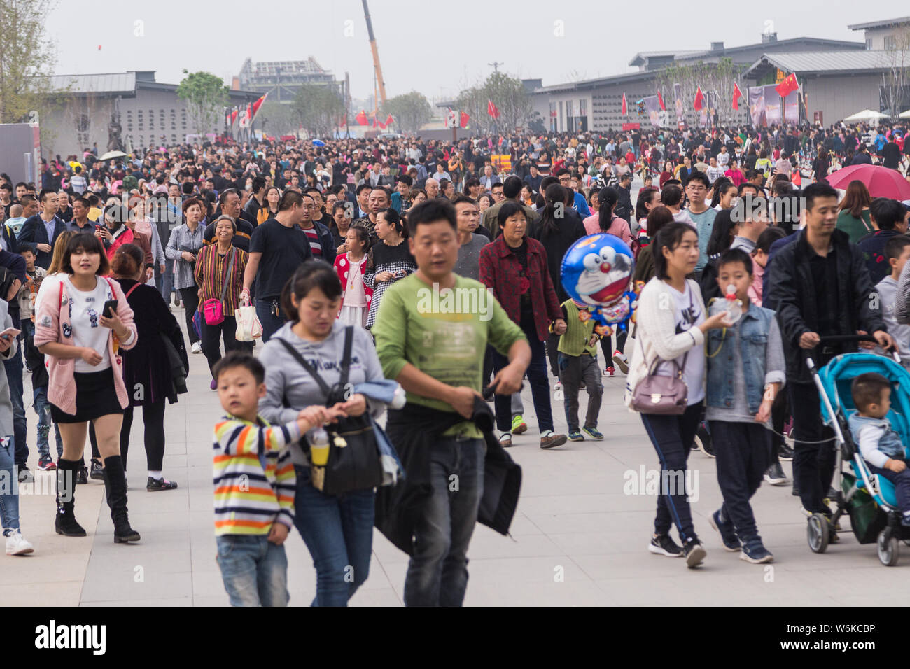 --FILE--Tourists visit a new park during the National Day and Mid ...