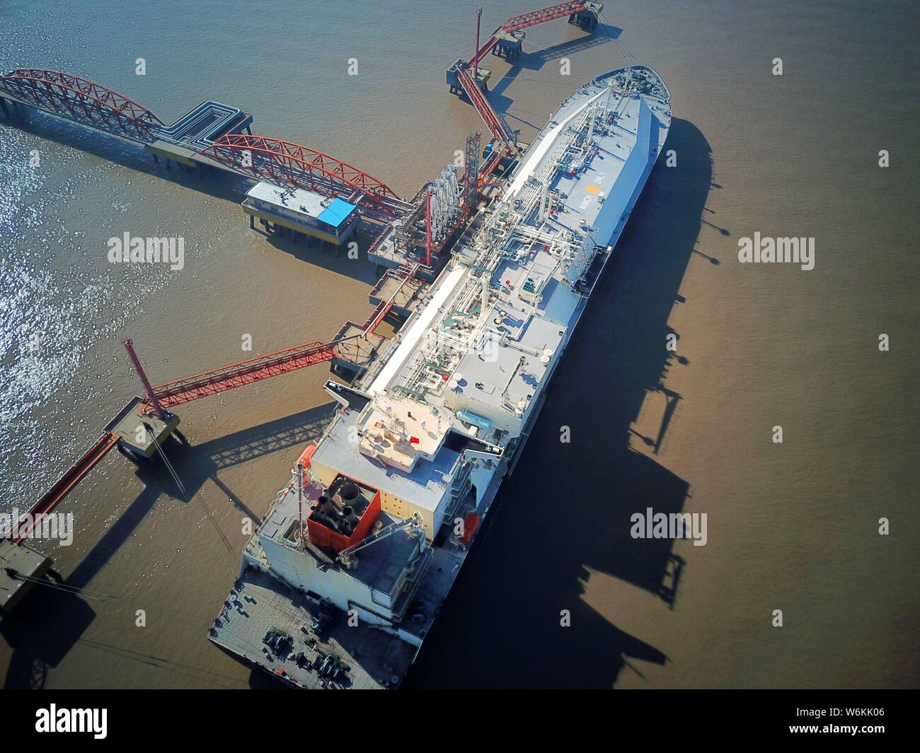 Yangkou port hi-res stock photography and images - Alamy