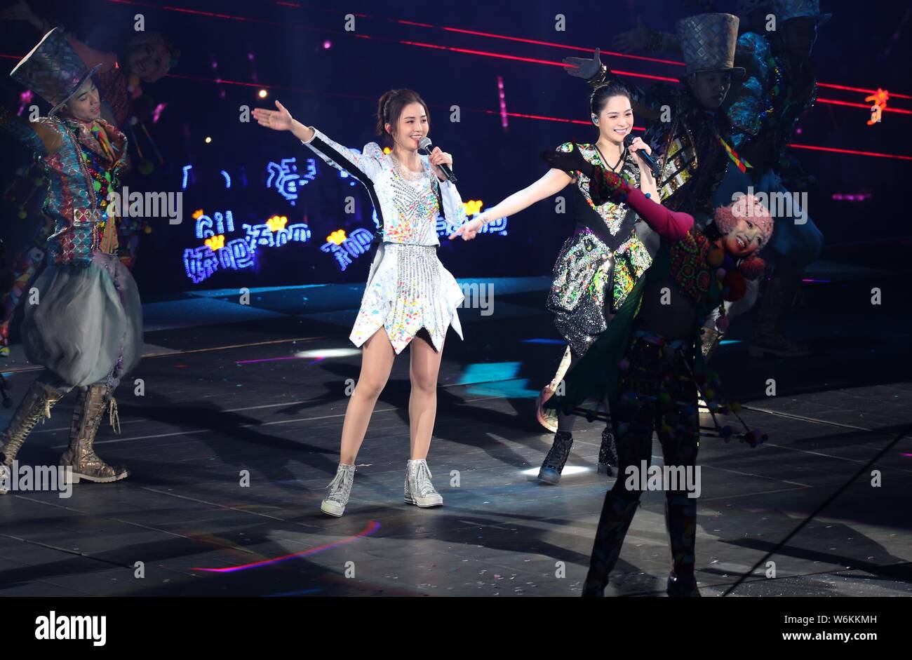 Charlene Choi and Gillian Chung of Hong Kong pop duo Twins perform ...