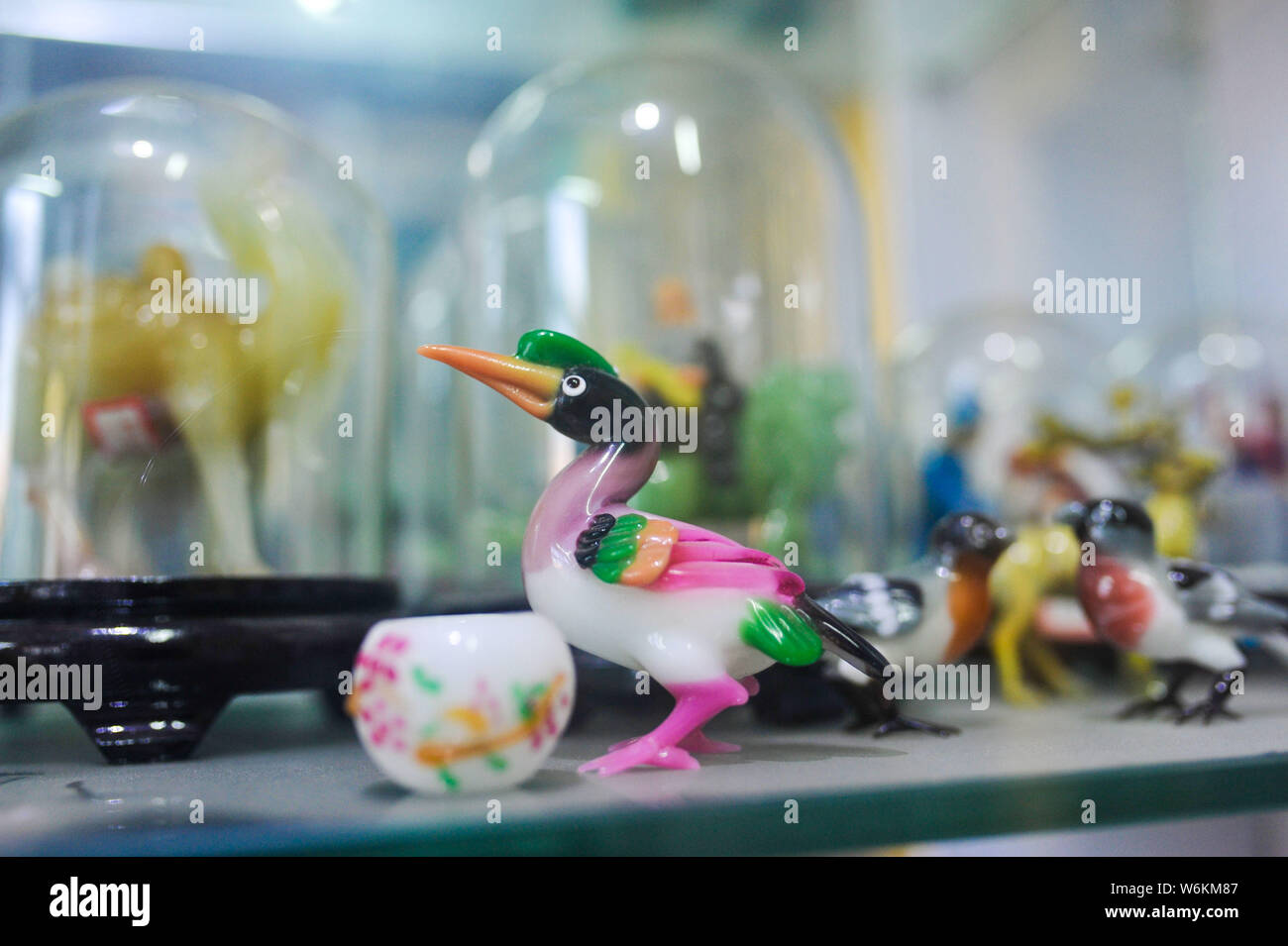 --FILE--A Liuli artwork, an ancient type of Chinese glass, is on ...