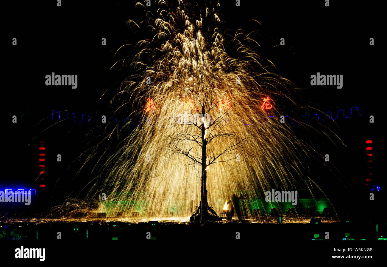 Dashuhua hi-res stock photography and images - Alamy