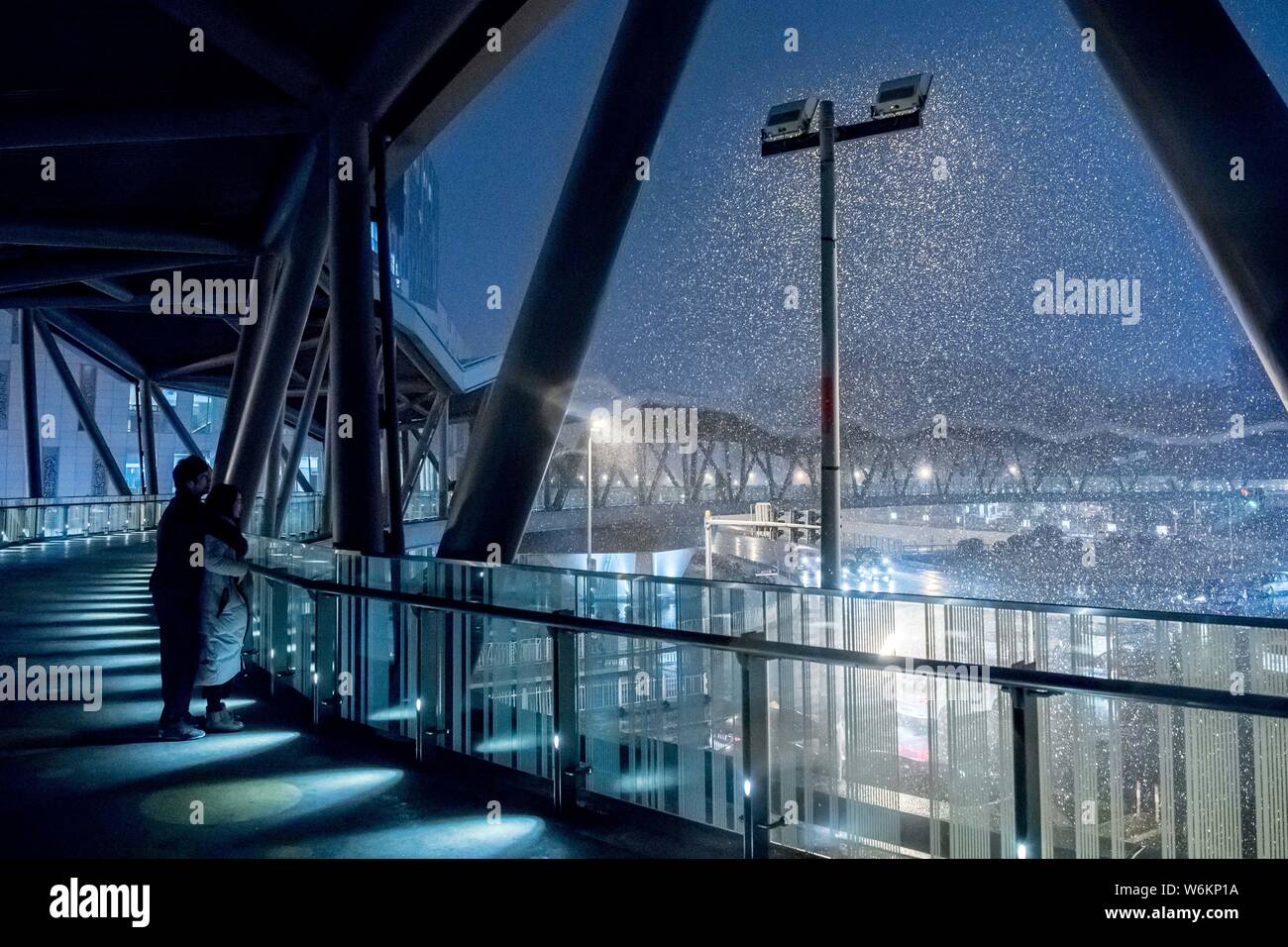 Snowfall in shanghai hi-res stock photography and images - Alamy