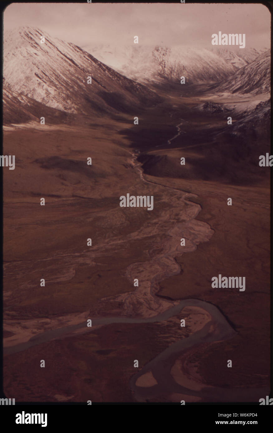 Atigun river hi-res stock photography and images - Alamy