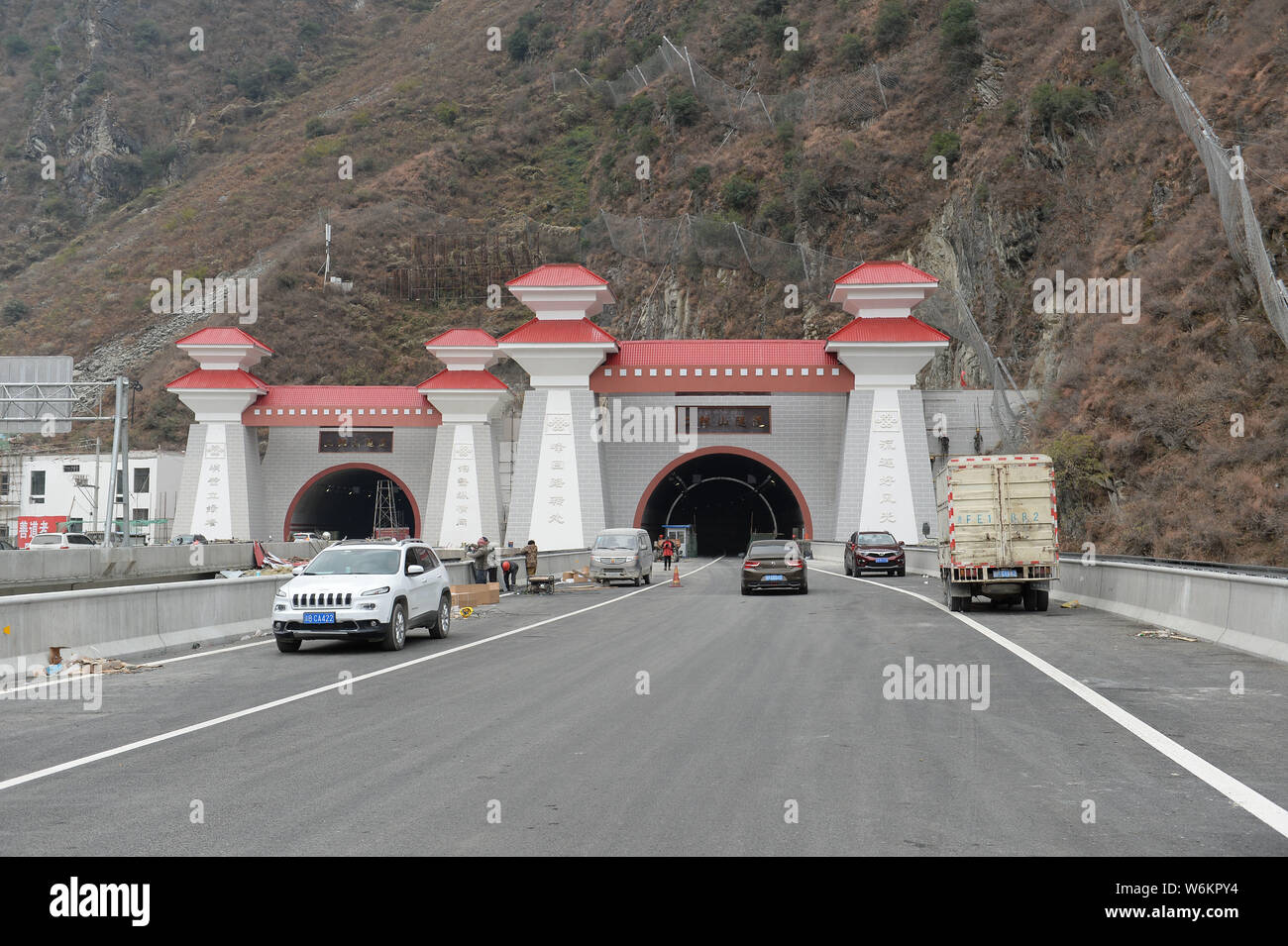 Expressway entrance hi-res stock photography and images - Alamy