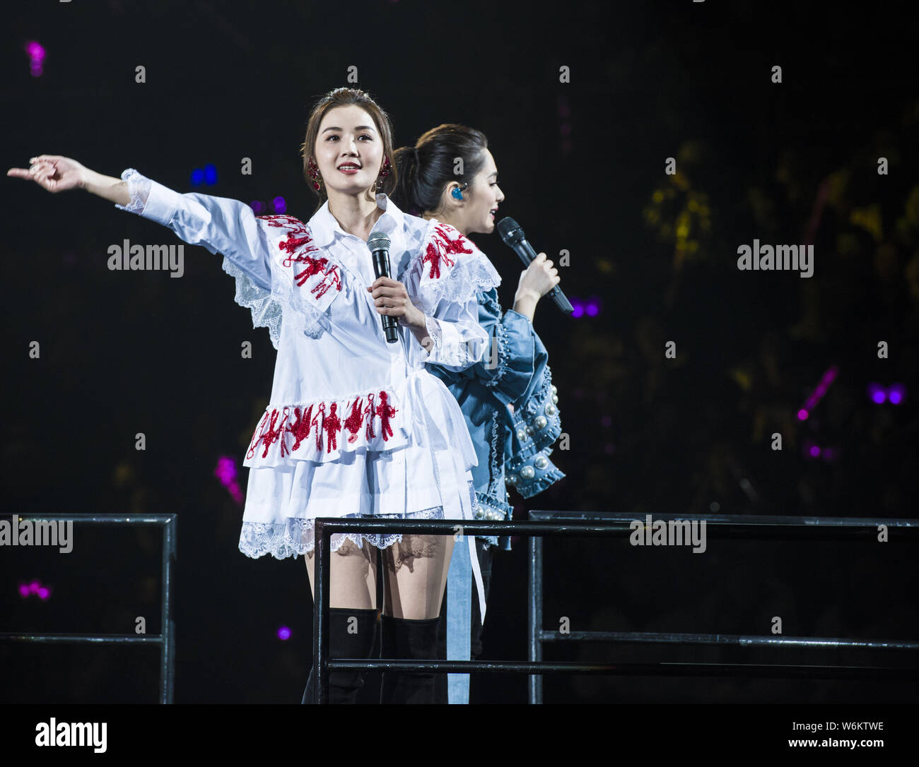 Charlene Choi and Gillian Chung of Hong Kong pop duo Twins perform ...