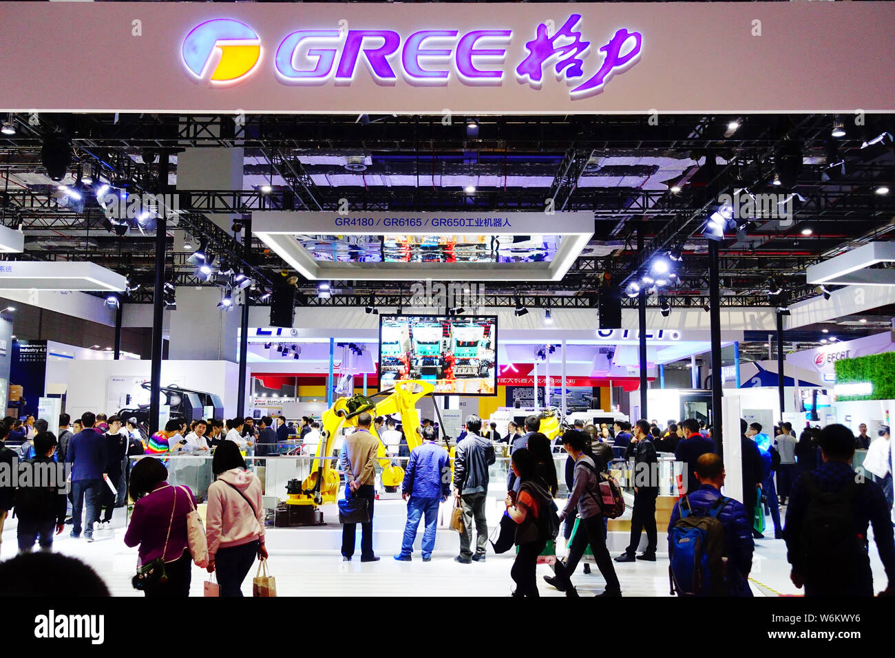Gree china hi-res stock photography and images - Alamy