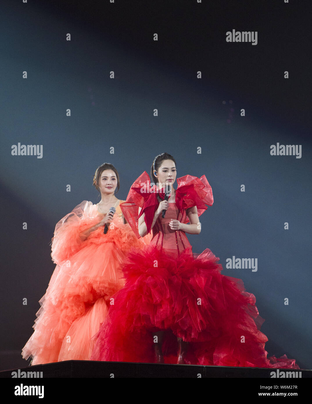 Charlene Choi and Gillian Chung of Hong Kong pop duo Twins perform ...