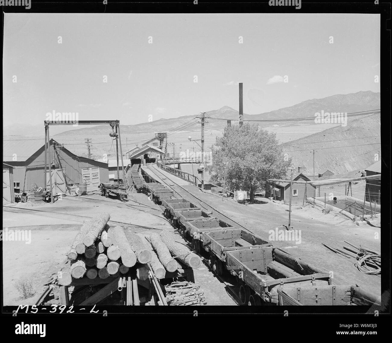Shuttle cars and tipple of mine. Colorado Fuel & Iron Corporation ...