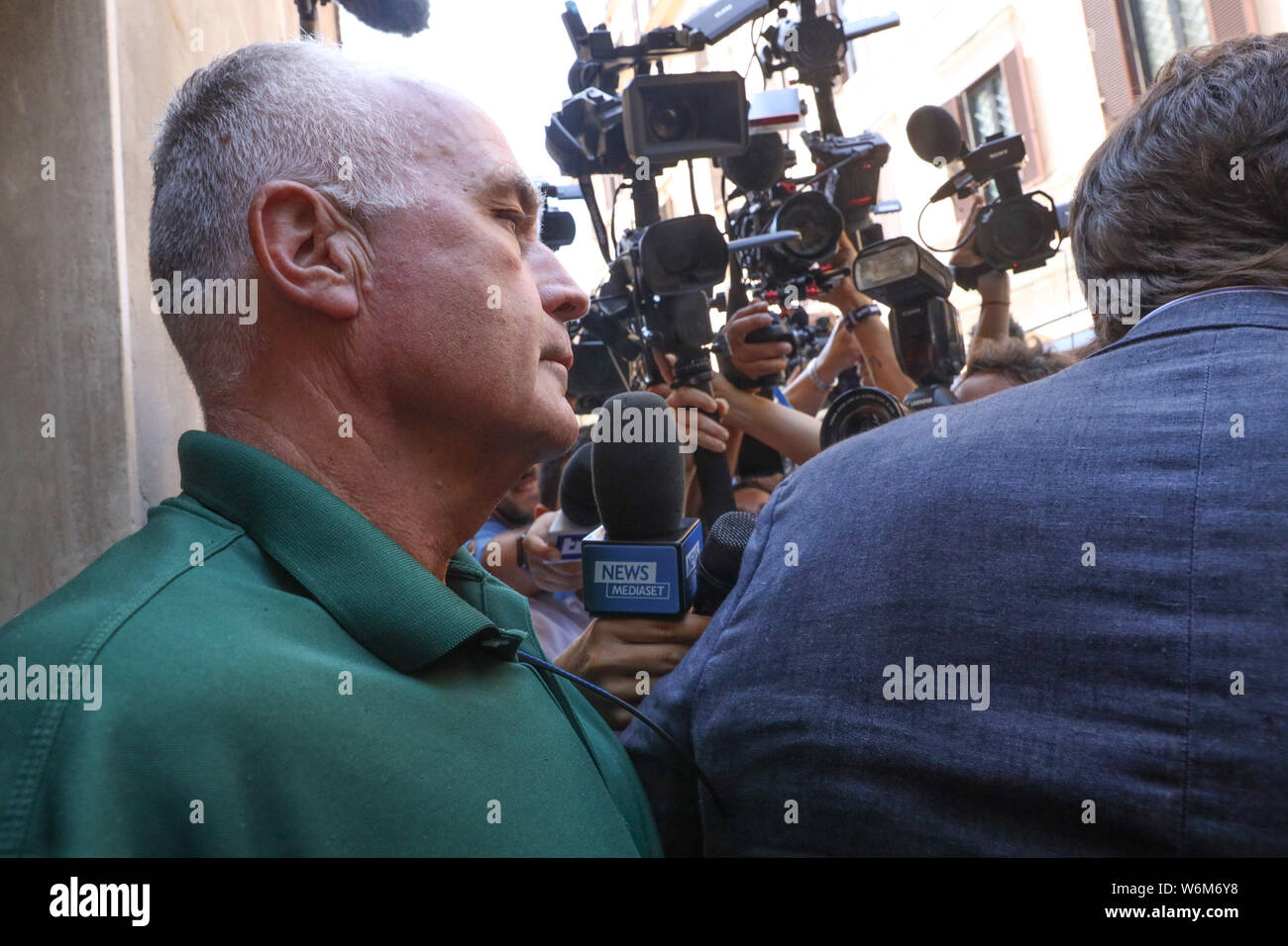 Rome, Ethan Elder Finnegan Lee's father in Regina Coeli prison for an ...