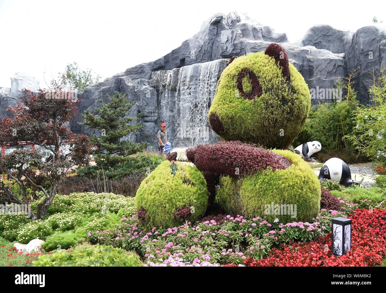 Pandas china tourist hi-res stock photography and images - Alamy