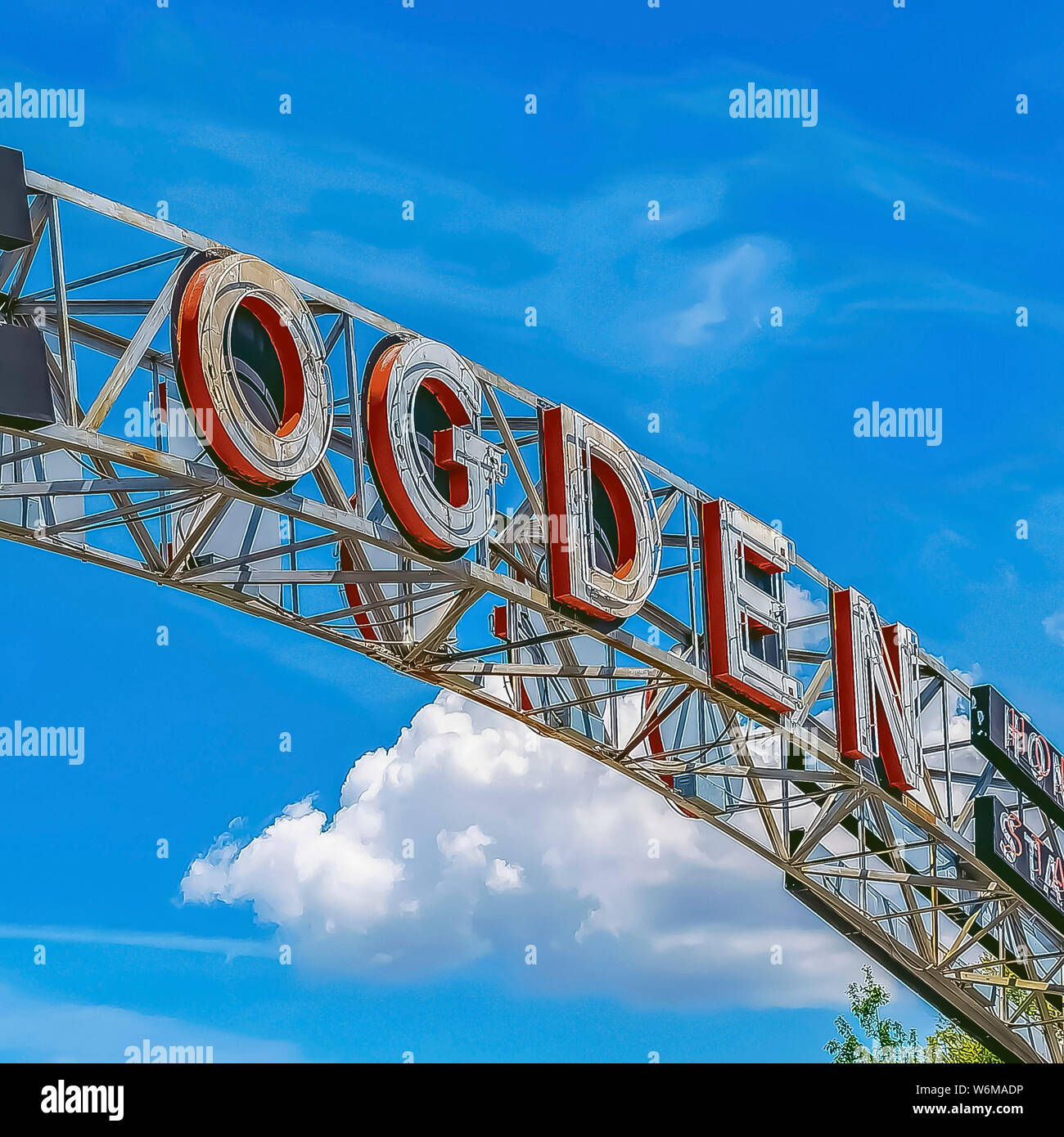 Square The welcome arch in Ogden Utah against vibrant trees and ...