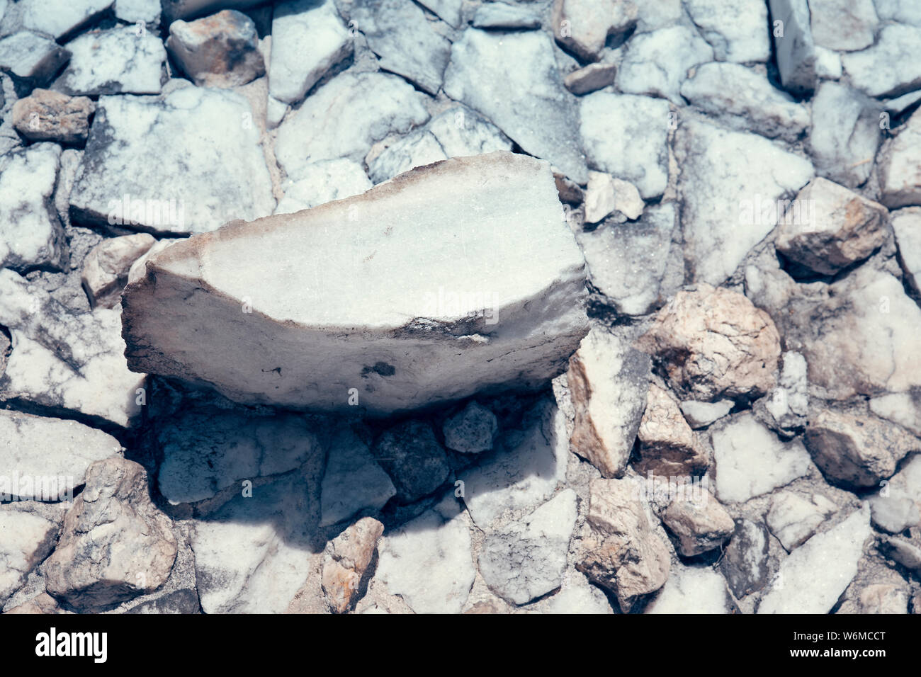 White marble stone brick wall hi-res stock photography and images - Alamy