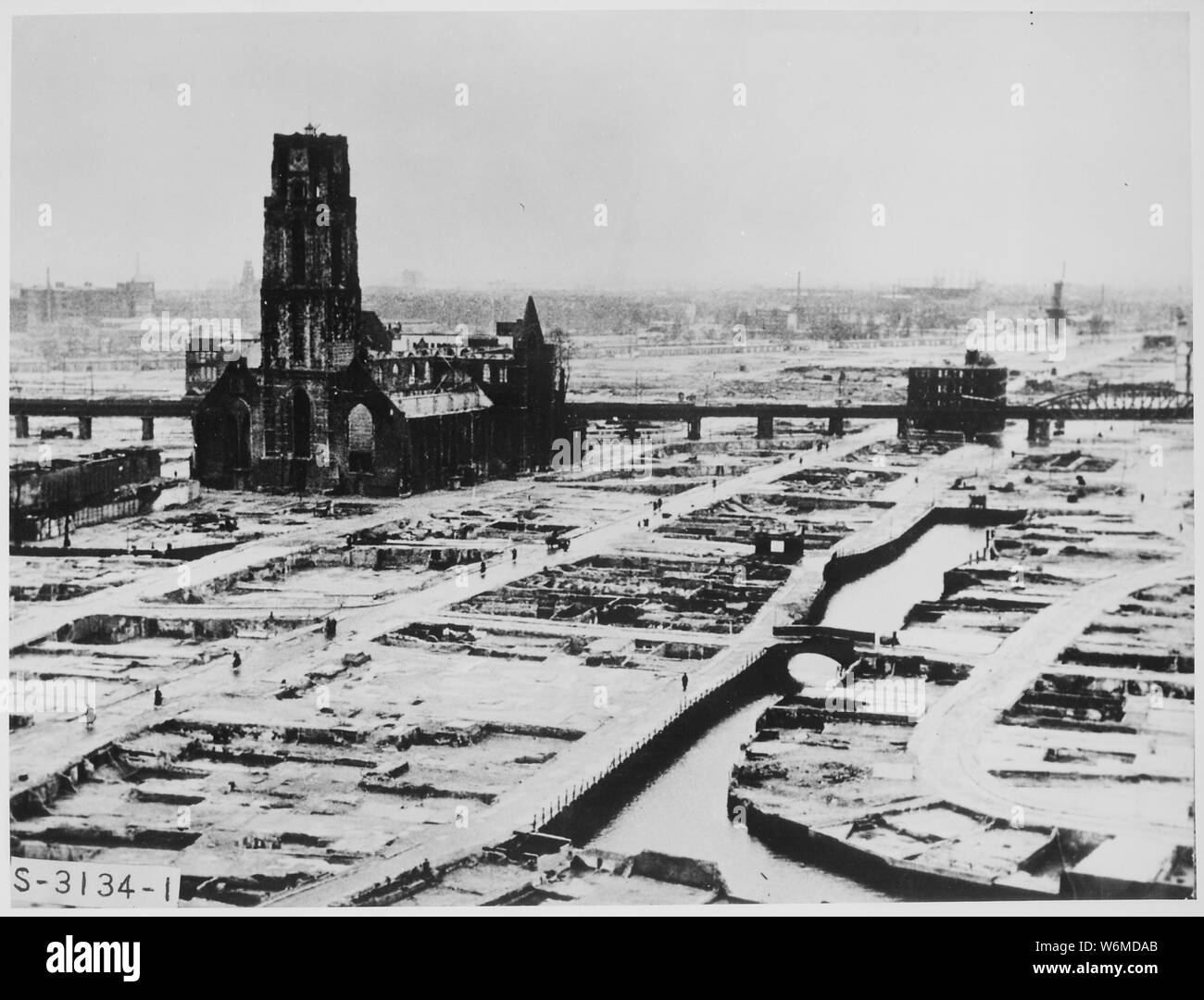1940 rotterdam hi-res stock photography and images - Alamy
