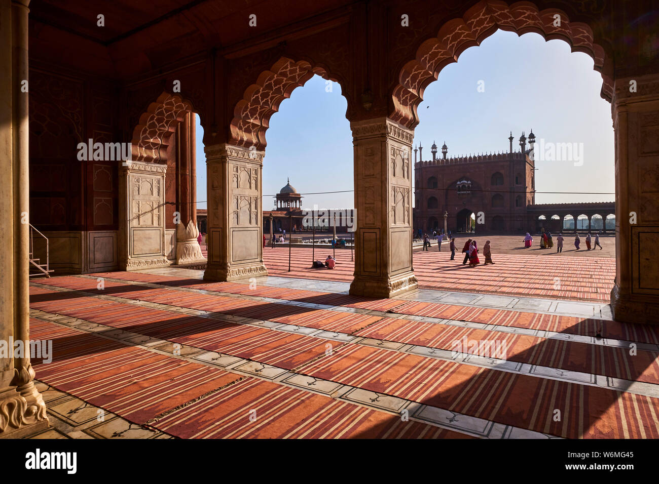 India, Delhi, Old Delhi, Jama Masjid mosque build by Shah Jahan, the ...