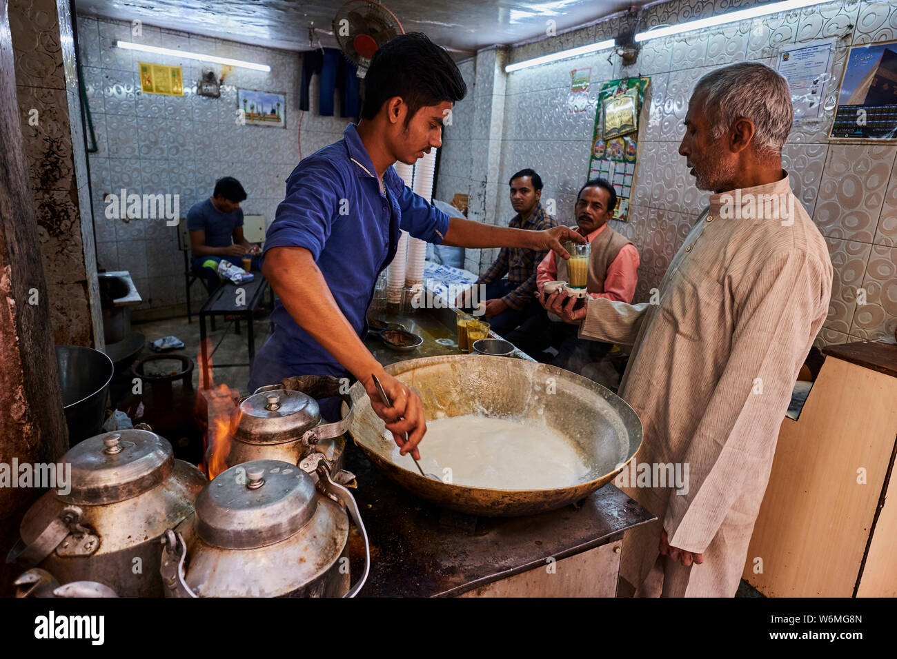 Chai tea india indian hi-res stock photography and images - Alamy