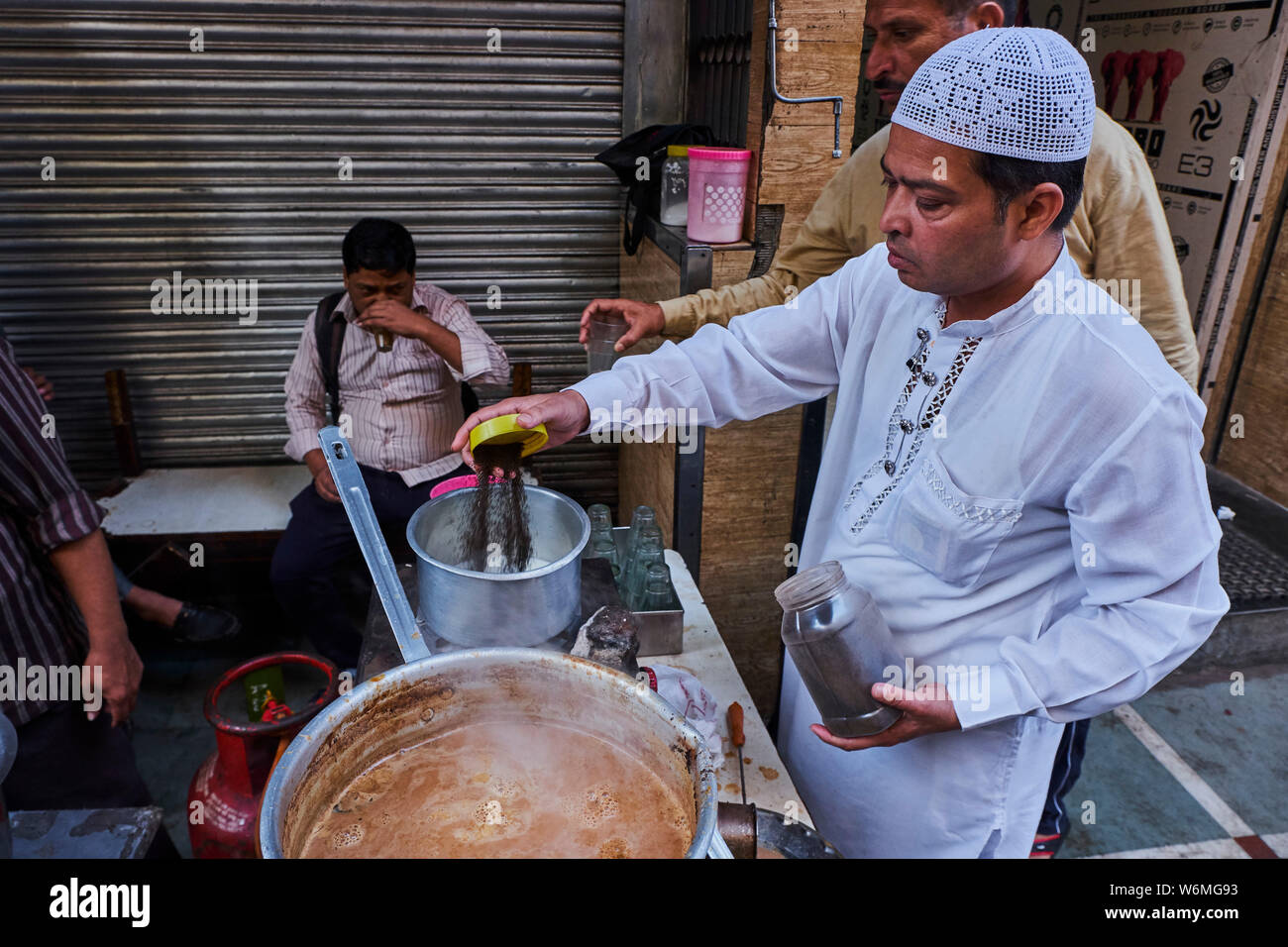 India, Delhi, Old Delhi, tea house in the old city Stock Photo - Alamy