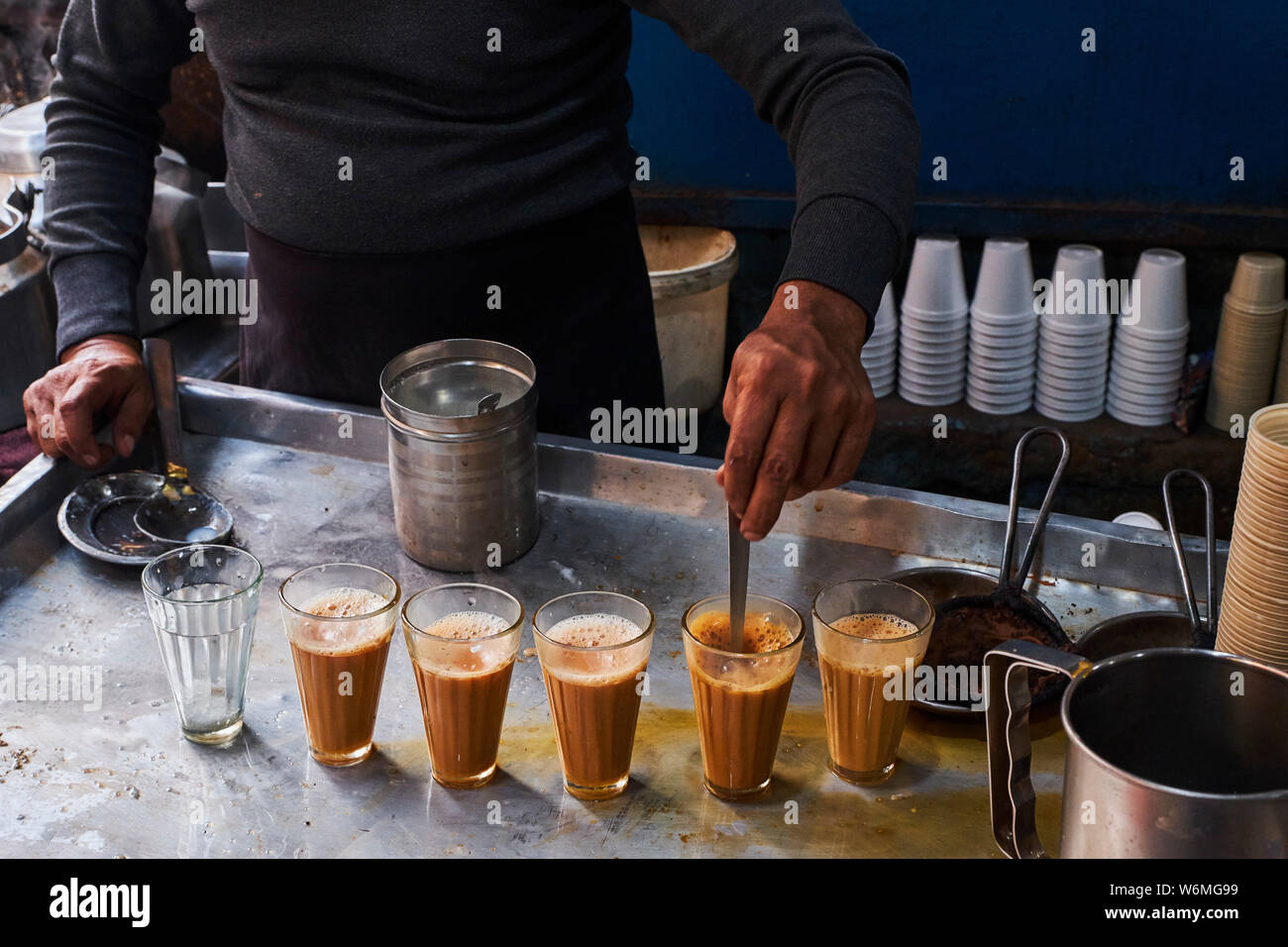 India, Delhi, Old Delhi, tea house in the old city Stock Photo - Alamy