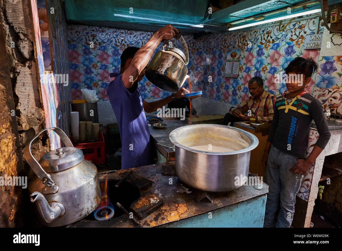 India tea glass hi-res stock photography and images - Alamy