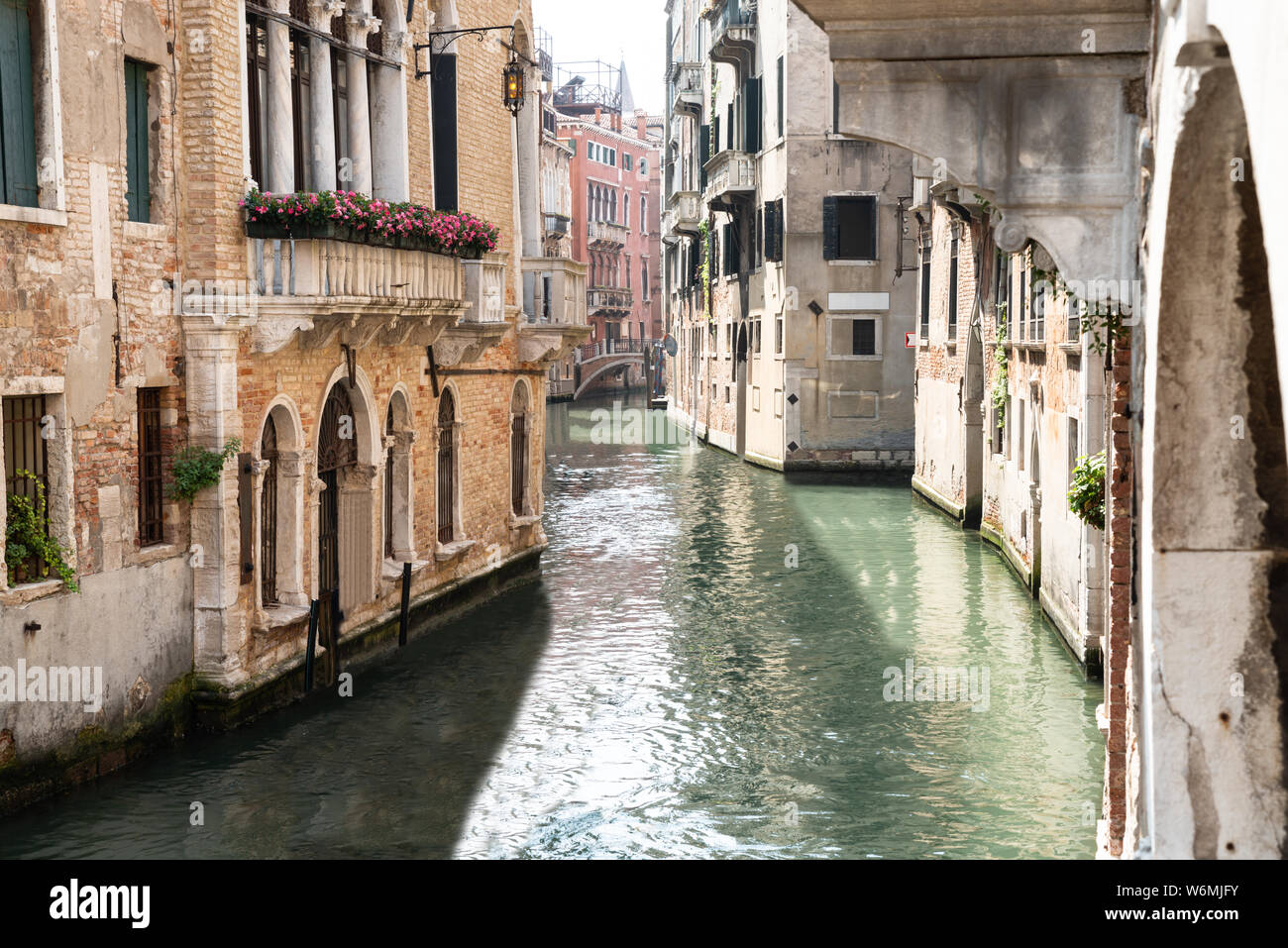 Old house in venice italy hi-res stock photography and images - Alamy