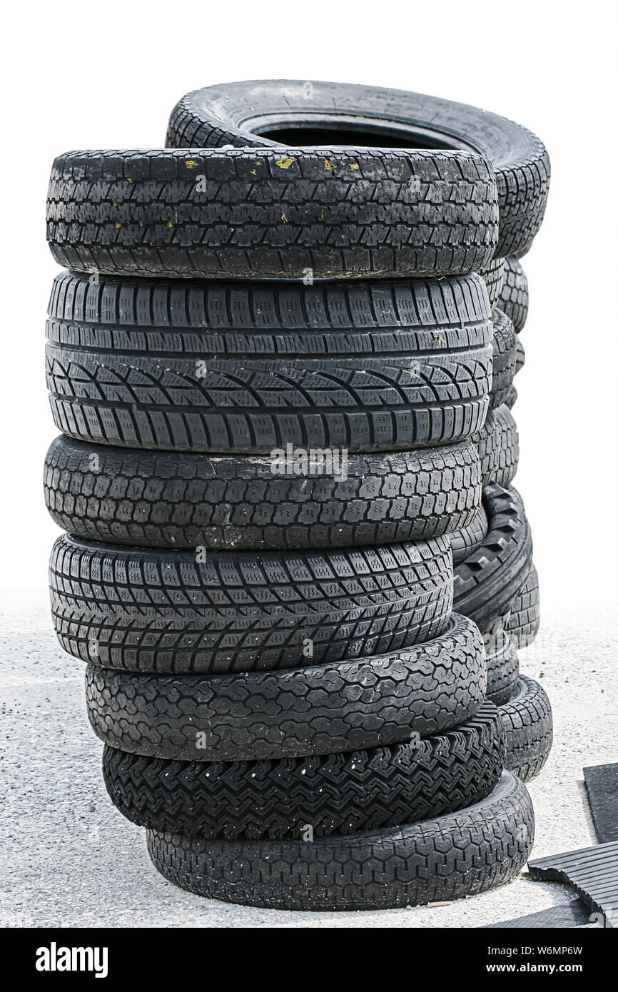 pile of old car tires Stock Photo - Alamy