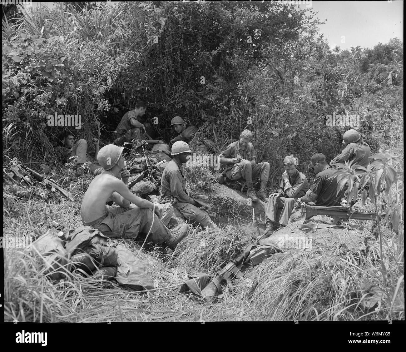 1st battalion airborne 501st infantry regiment Black and White Stock ...