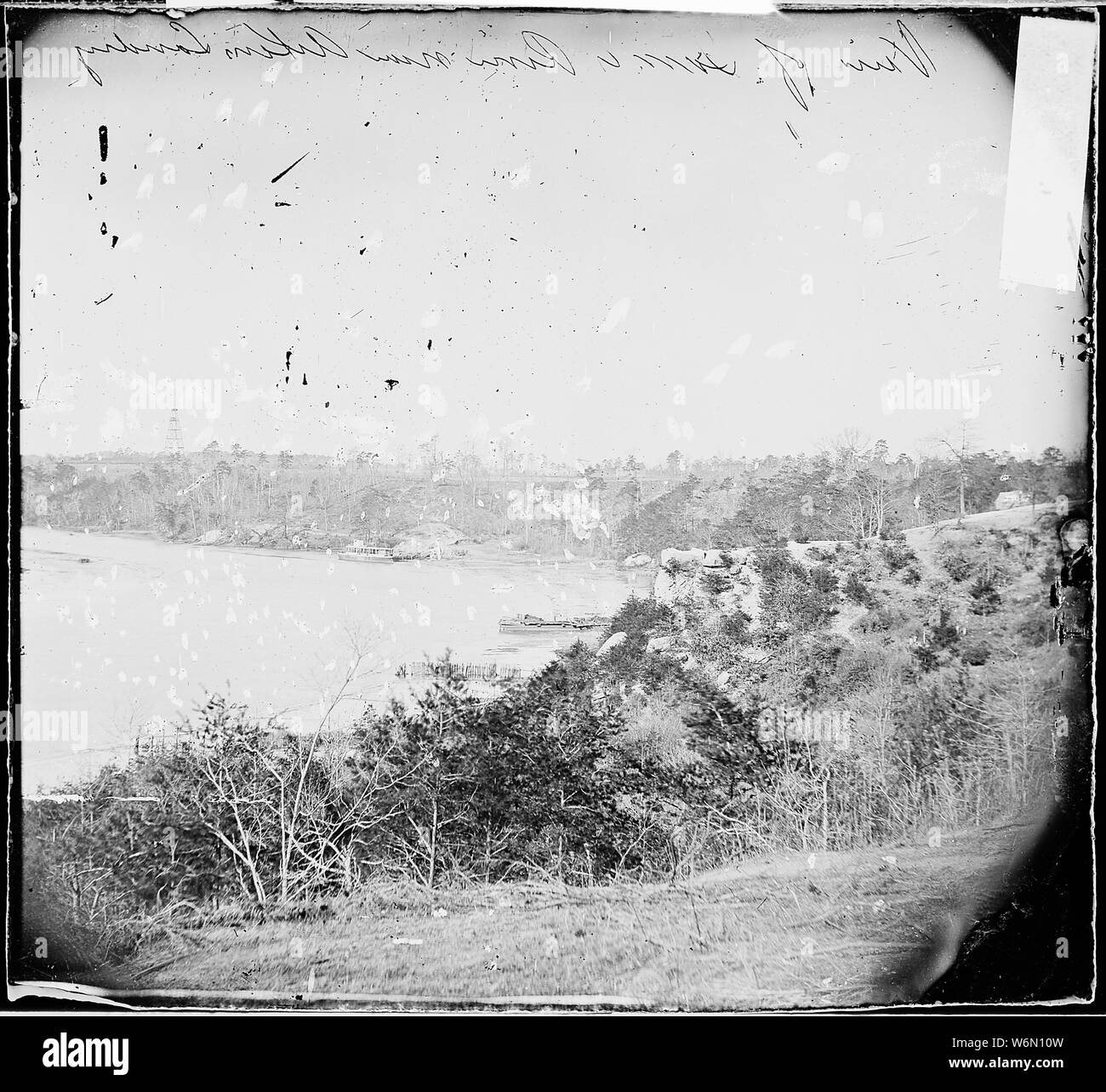 On the james river hi-res stock photography and images - Alamy