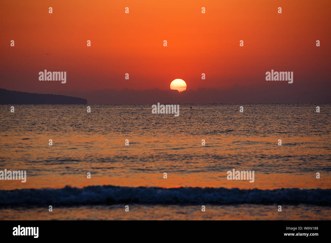 Beautiful sunset landscape. Amazing summer sunset view on the beach ...
