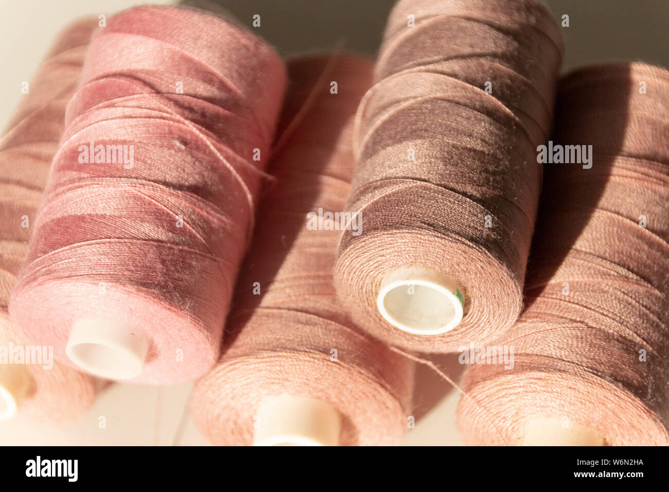 Cotton reels pattern hi-res stock photography and images - Alamy