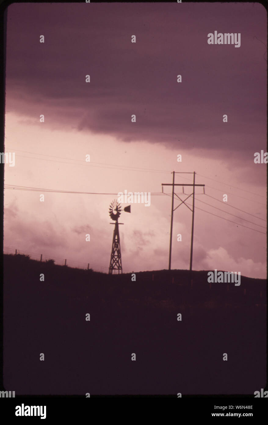 Dave johnston power plant hi-res stock photography and images - Alamy