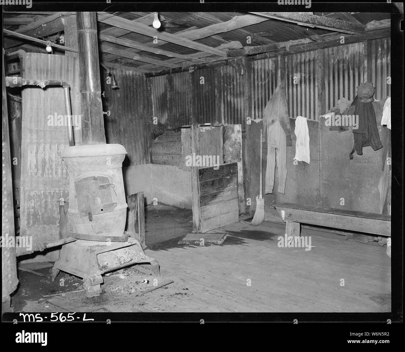 Wash and change house at the mine. Hudson Coal Company, Hudson Mine ...