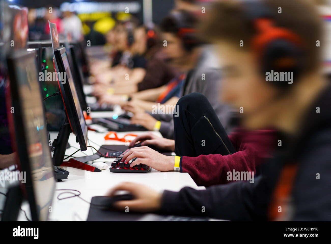 People playing video games Stock Photo - Alamy