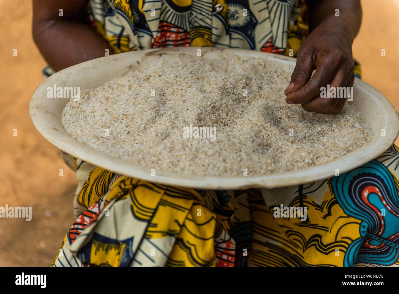 Cleaning rice hi-res stock photography and images - Alamy