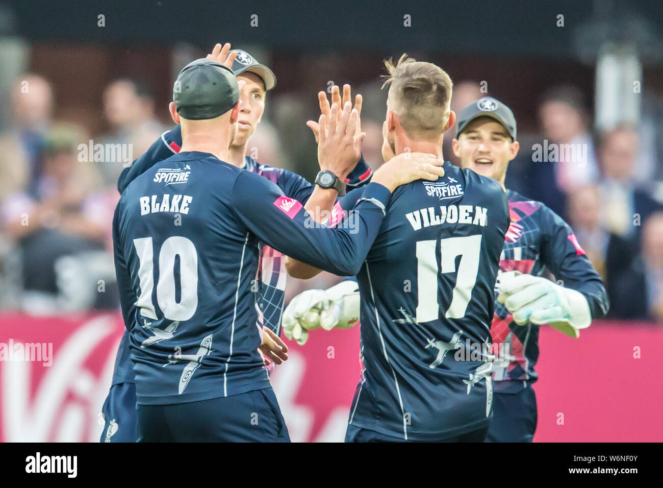 Ollie robinson kent wicket keeper hi-res stock photography and images ...