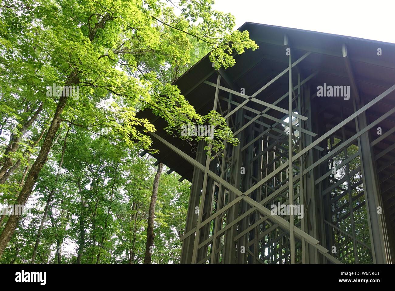 EUREKA SPRINGS, AK -28 JUN 2019- View of the Thorncrown Chapel, a ...