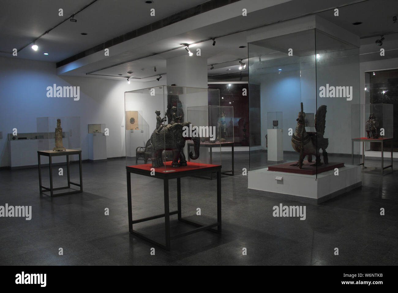 Interiors of an art museum, National Museum, Janpath, New Delhi, India ...