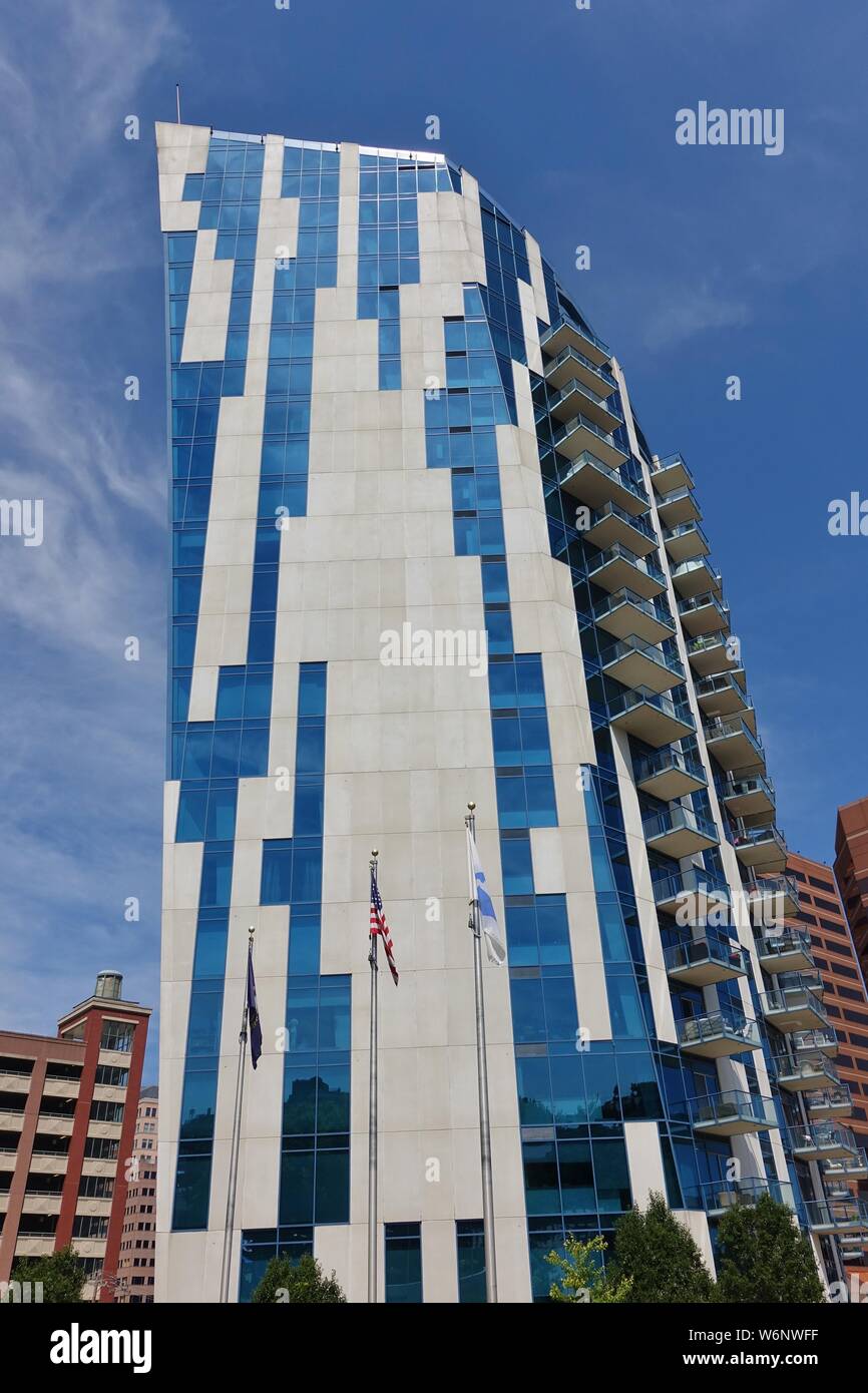 CINCINNATI, OH -13 JUL 2019- View of the Ascent at Roebling’s Bridge, a ...
