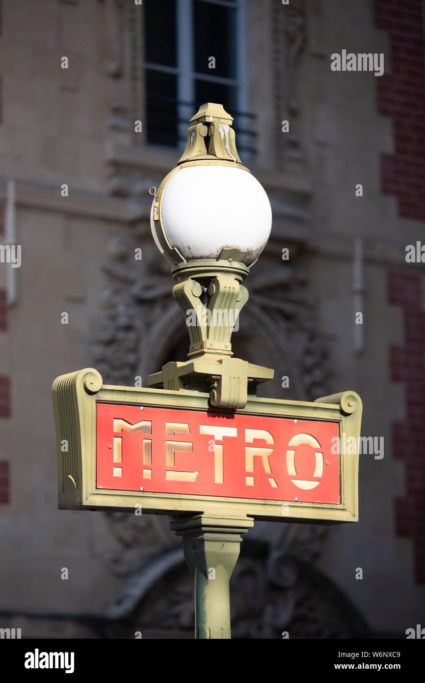 Sully morland metro station hi-res stock photography and images - Alamy