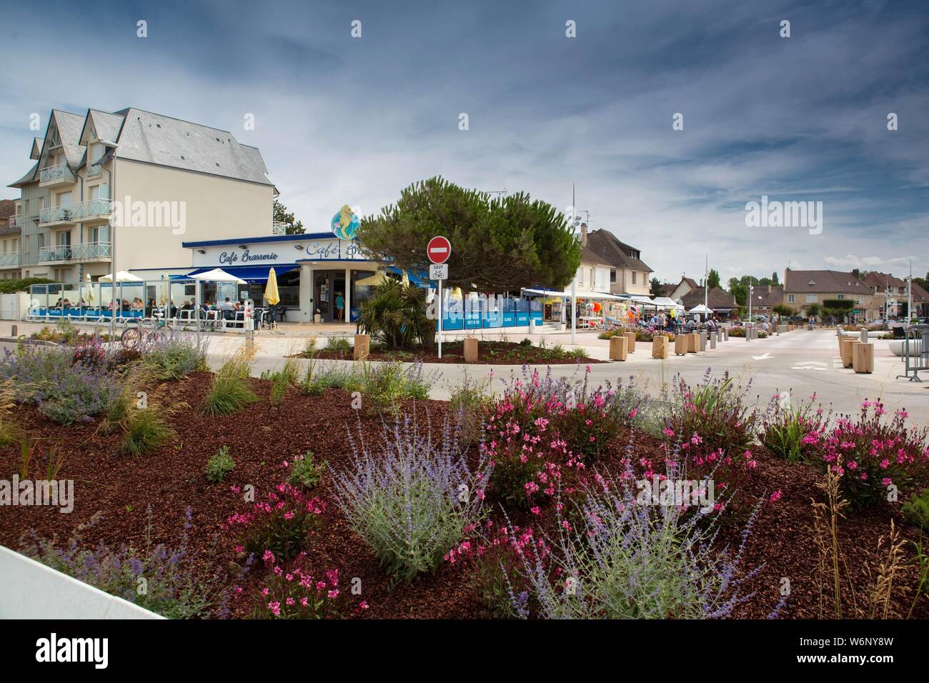 France calvados merville franceville plage hi-res stock photography and ...