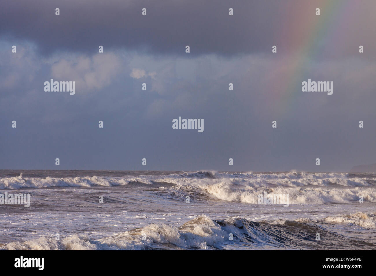 High winds big waves breaking hi-res stock photography and images - Alamy
