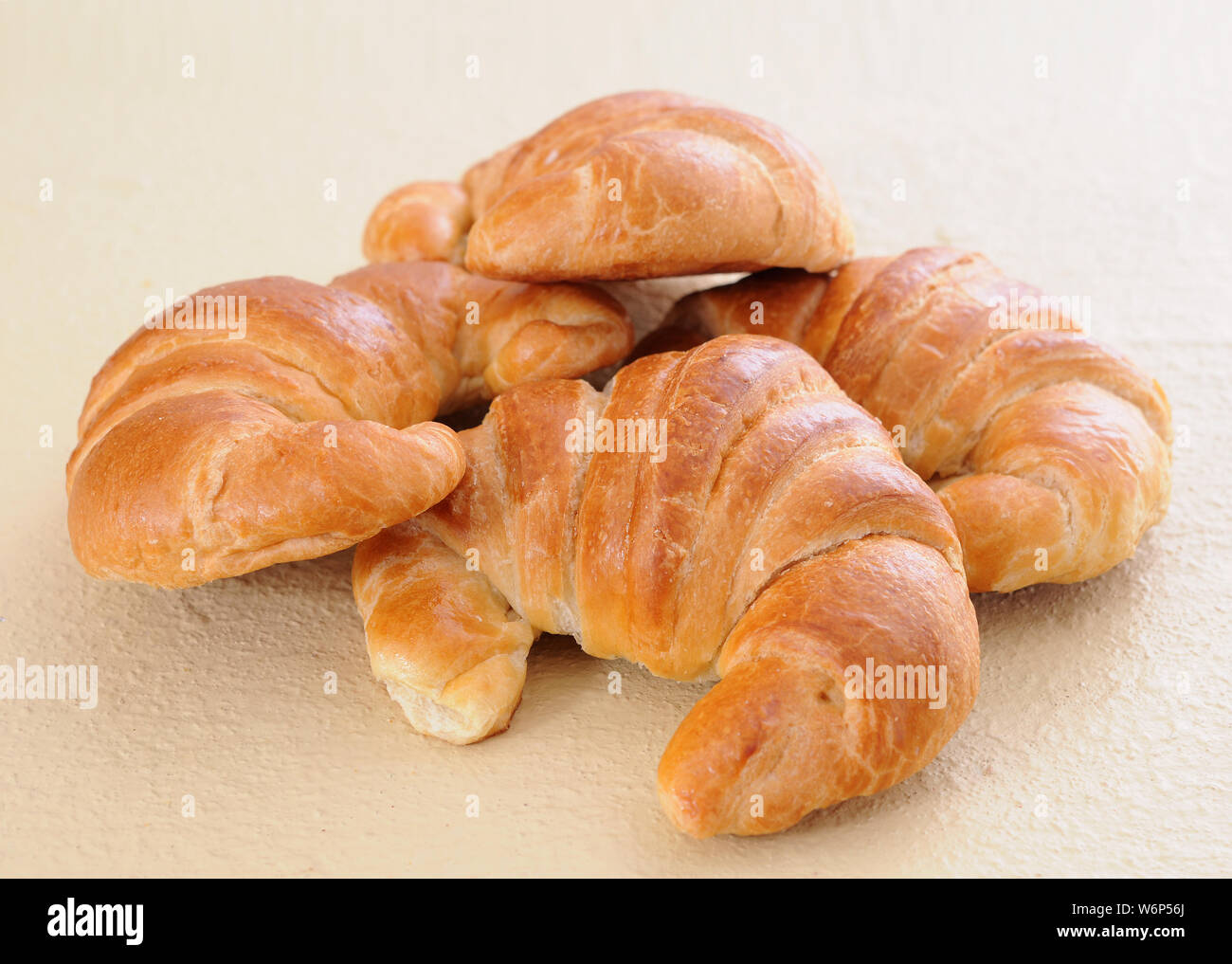 Crossaint hi-res stock photography and images - Alamy
